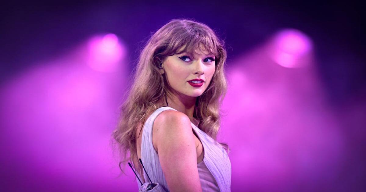 Taylor Swift in 2025: Global Tour, Digital Impact, and Her Relationship ...