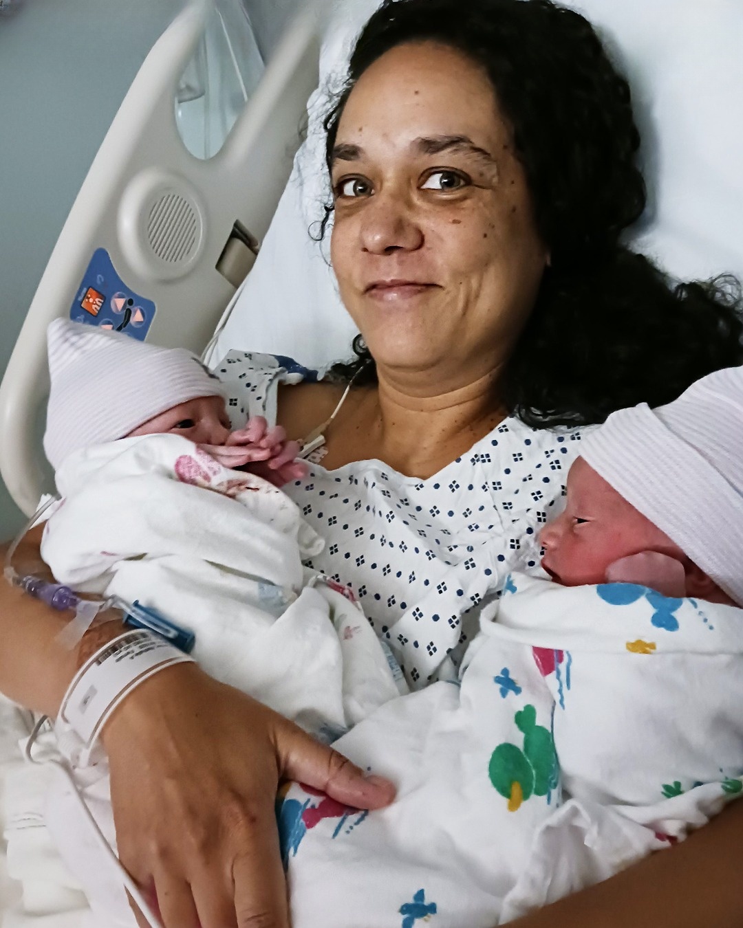 53-Year-Old Woman Gives Birth to Twins, – The Daily Beat